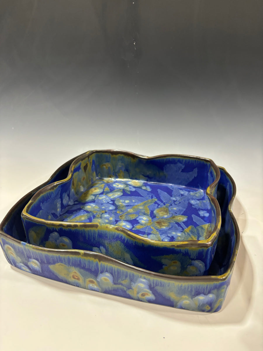Square serving trays floral pedal style – Butterfield Pottery